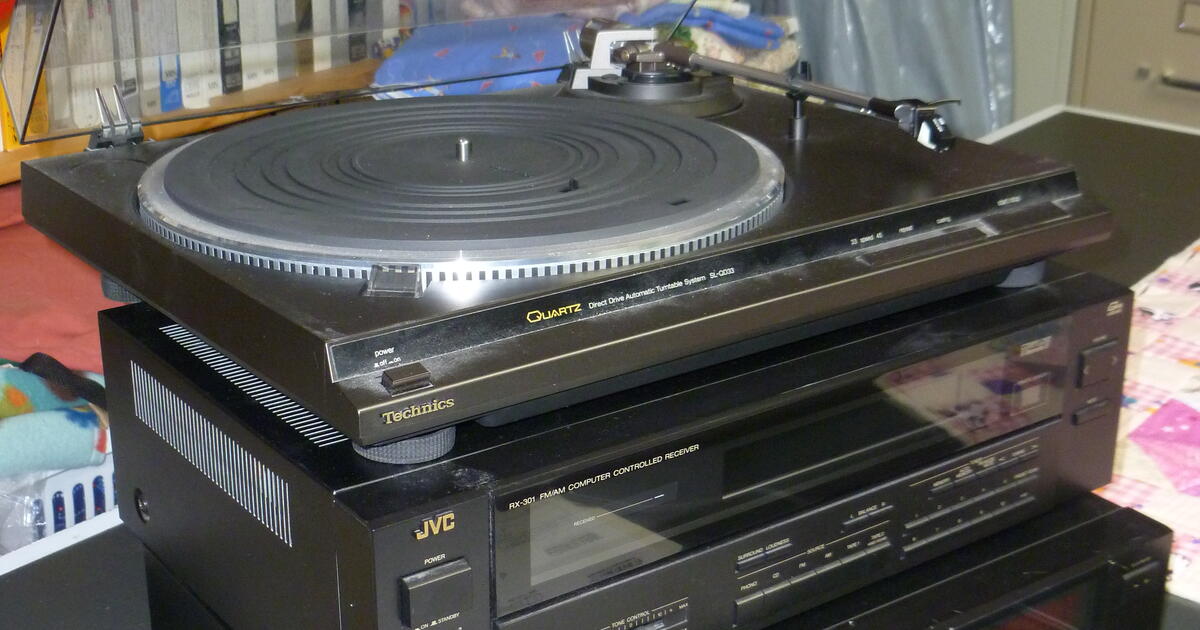 JV STEREO RECEIVER, CD PLAYER, TURNTABLE for Free in Springfield, VA ...