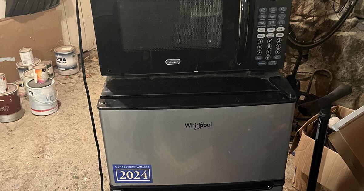 Mini Fridge, toaster, microwave, ramen cooker - free for Free in Newton ...
