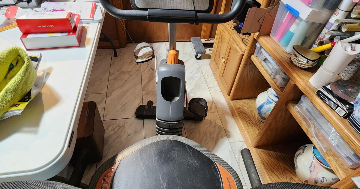 NordicTrack Audio Rider R400 recumbent exercise bike for $100 in ...