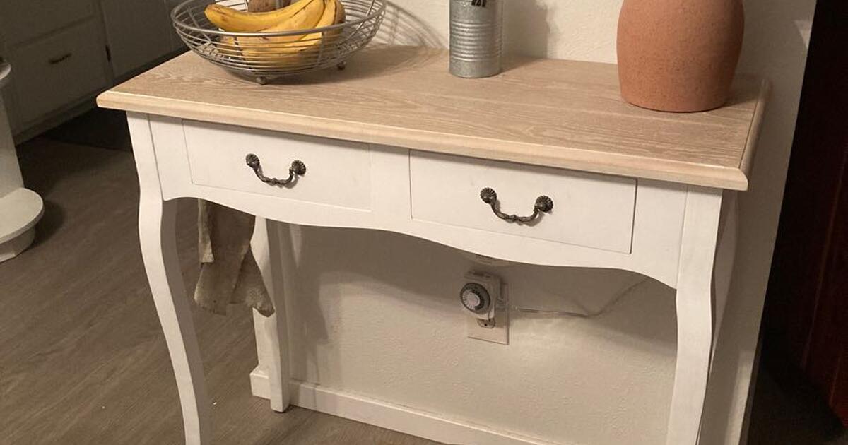 Buffet Table for $50 in Longmont, CO | For Sale & Free — Nextdoor