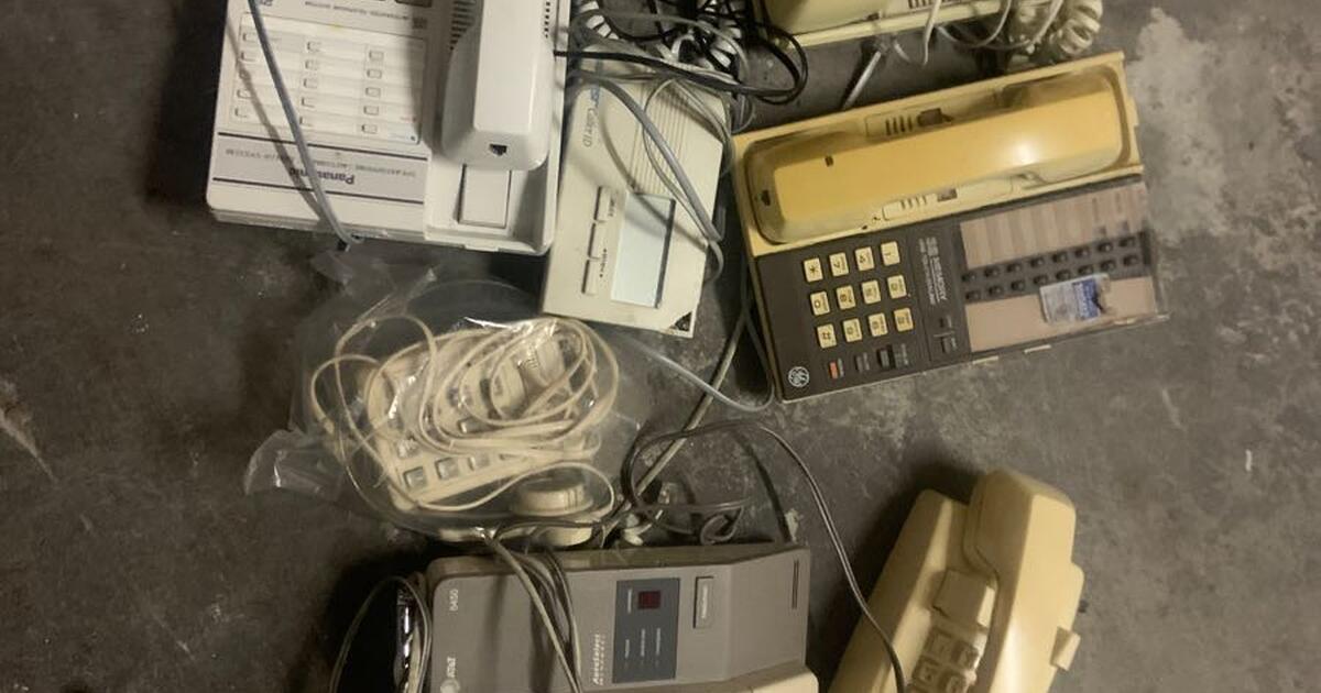 Vintage Landline Phones Collection for Free in Lakewood, WA | For Sale ...