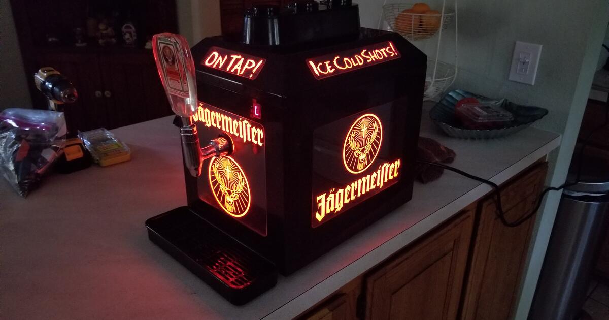 JAGERMEISTER Alcohol light up Tap Bar Man cave Machine 3 Bottle Shot ...