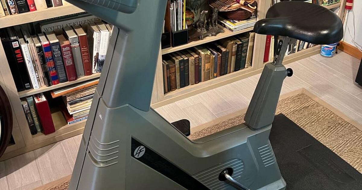 Lifecycle 9500HR for Free in Osprey, FL | For Sale & Free — Nextdoor