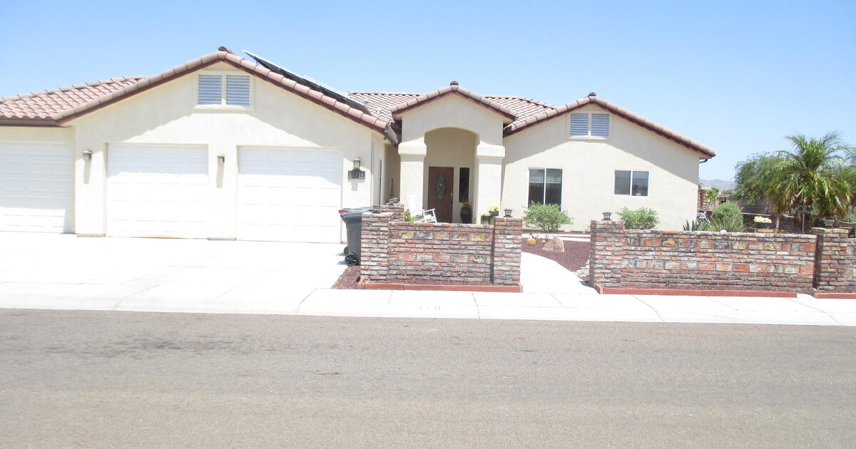 house with pool and solor for Free in Yuma, AZ | For Sale & Free — Nextdoor