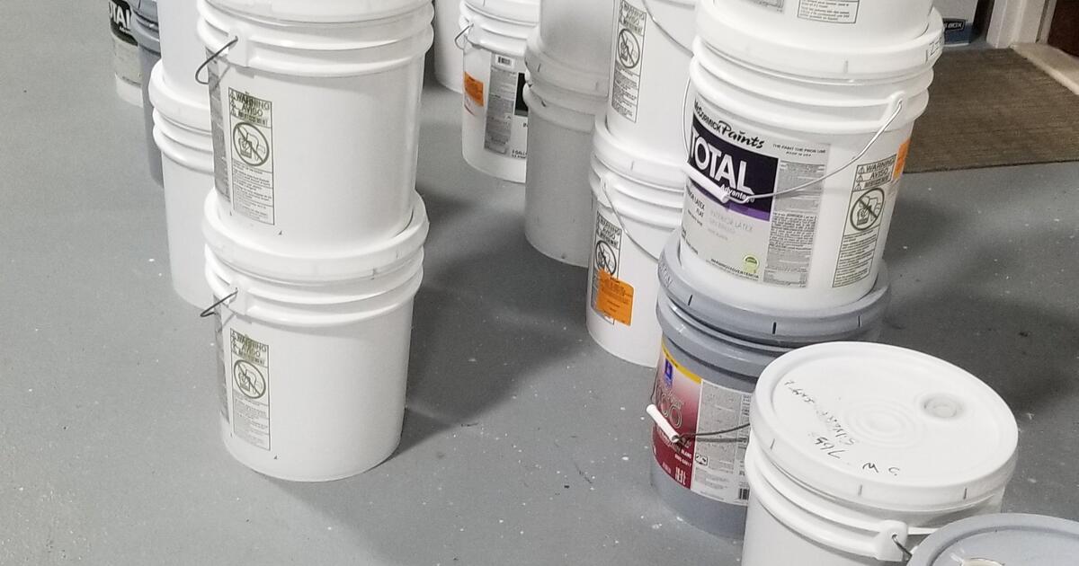 Unloading PAINT, PAINT, PAINT. for $20 in Baltimore, MD | Finds — Nextdoor