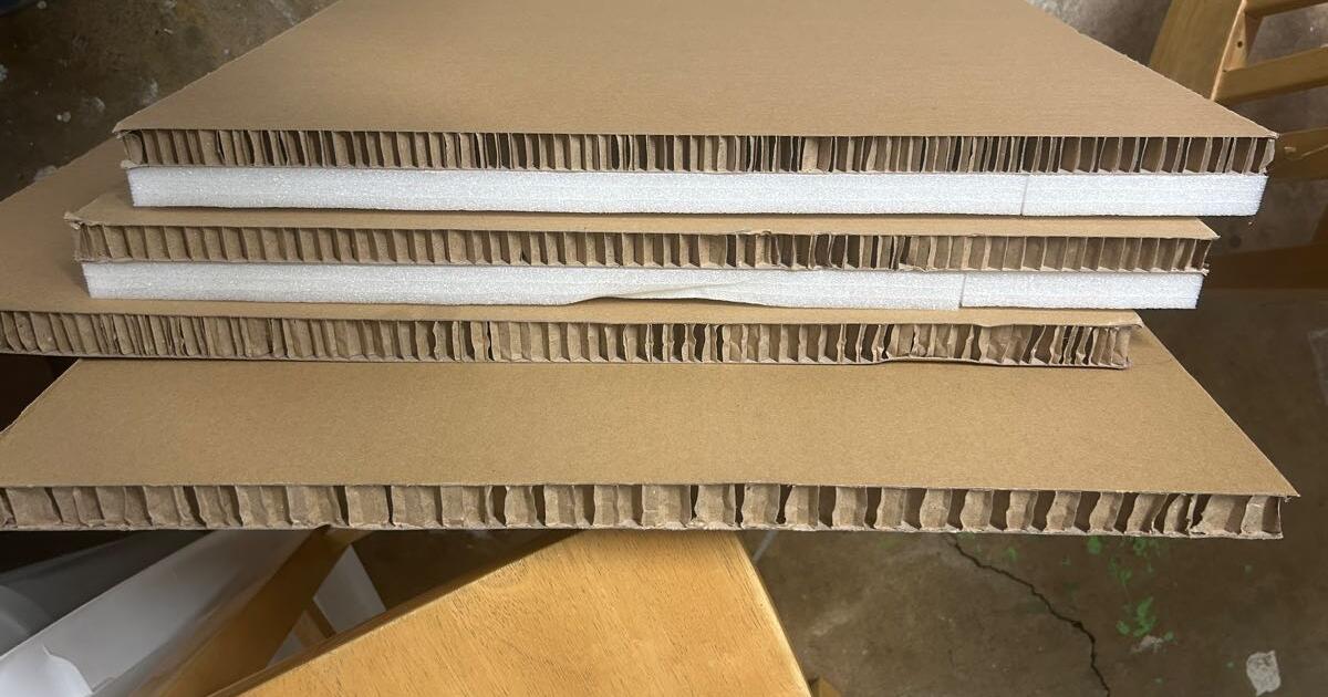 2’ wide Corrugated Cardboard Sheets for Free in San Mateo, CA | For ...