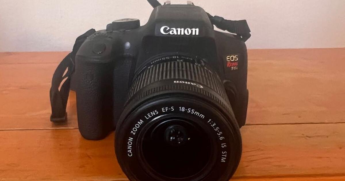 Canon EOS Rebel T6i Camera with Accessories for $200 in Folsom, CA ...