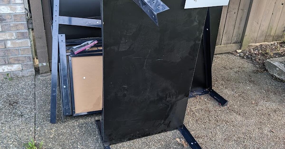 2x Harbor Freight Yukon Work Bench for Free in Federal Way, WA | For ...