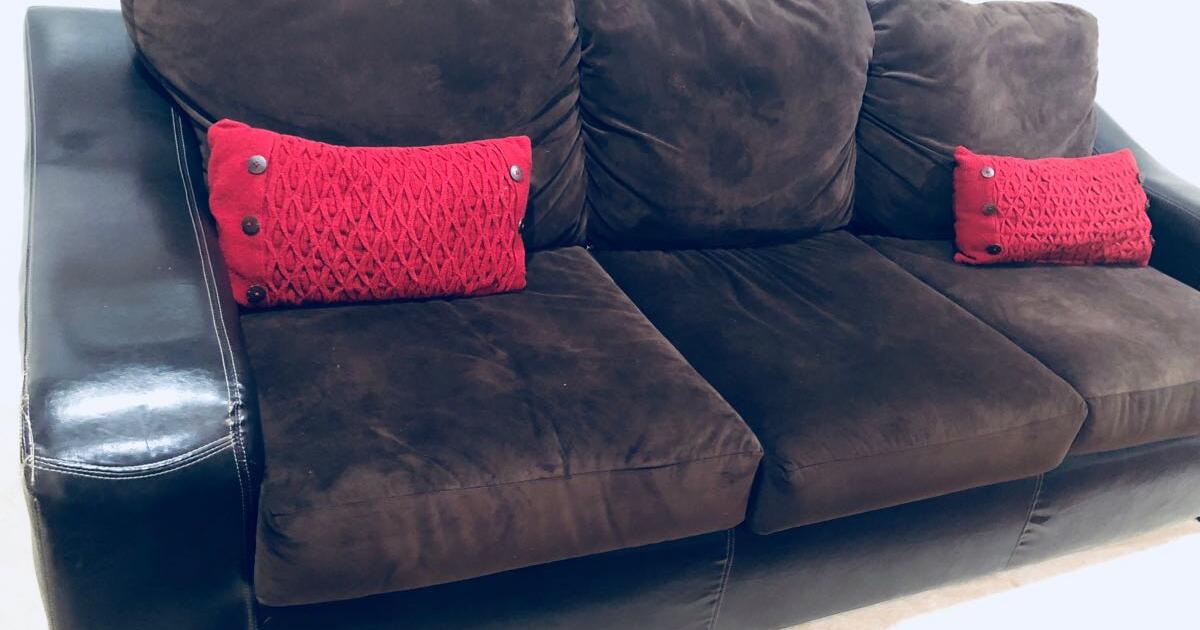 Couch for $100 in Frisco, TX | Finds — Nextdoor