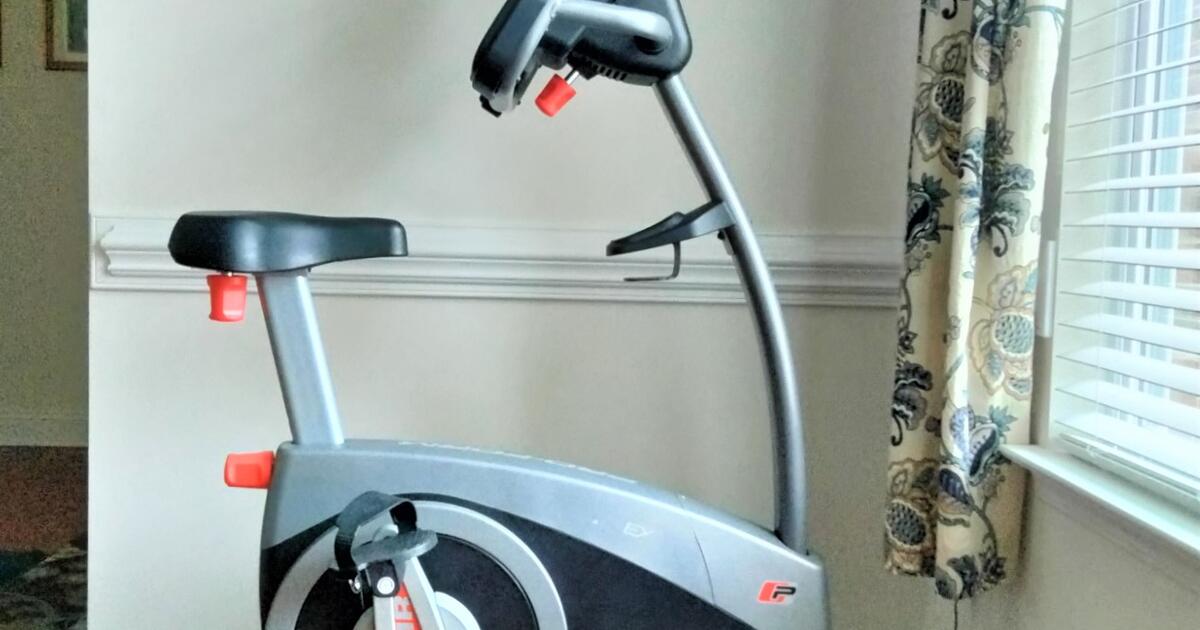 The ProForm 8.0 EX Upright Stationary Bike, barely used and in like-new ...