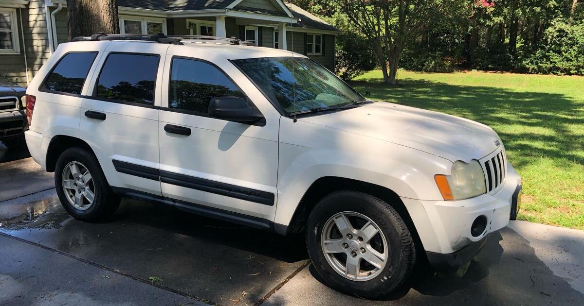 2005 Jeep Grand Cherokee Laredo & 2003 Nissan Pathfinder for $2000 in ...
