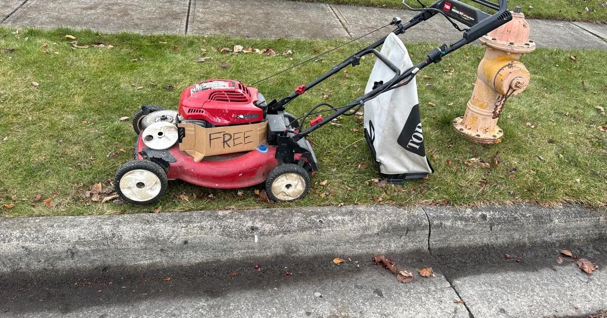 Free lawnmower for Free in Blacklick, OH | For Sale & Free — Nextdoor