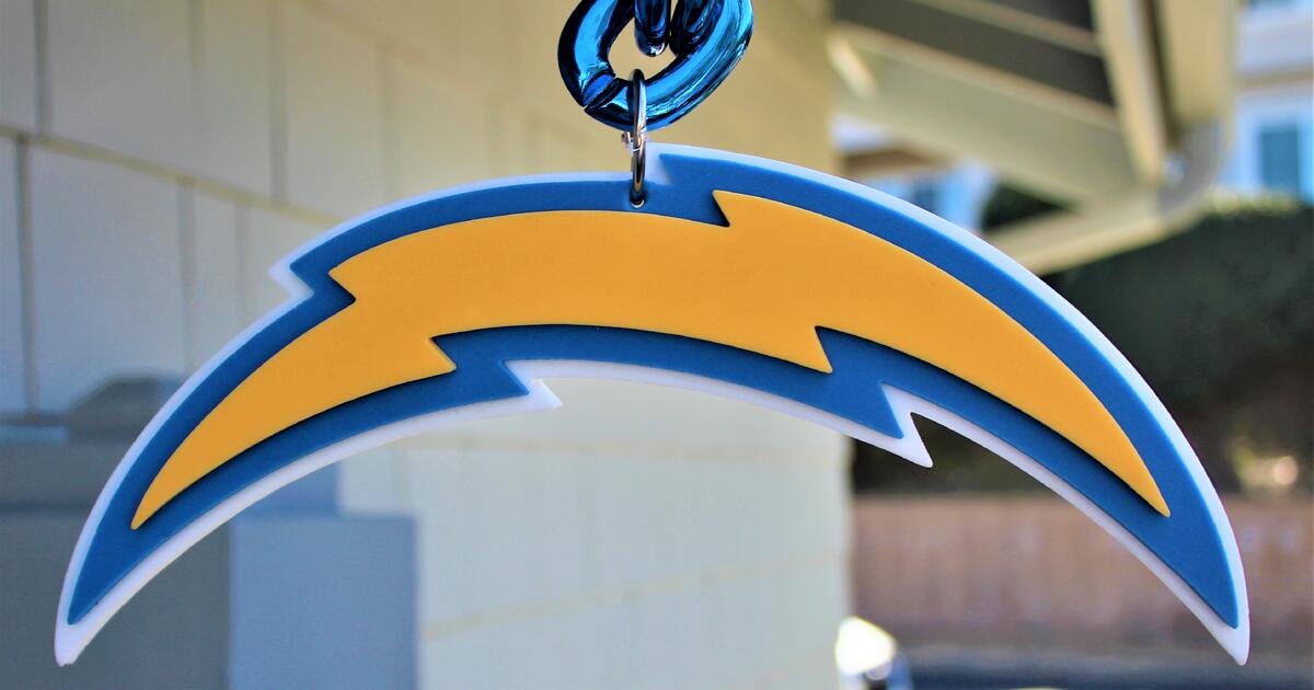 NFL Los Angeles Chargers Foam Fan Chain for $30 in San Marcos, CA | For ...