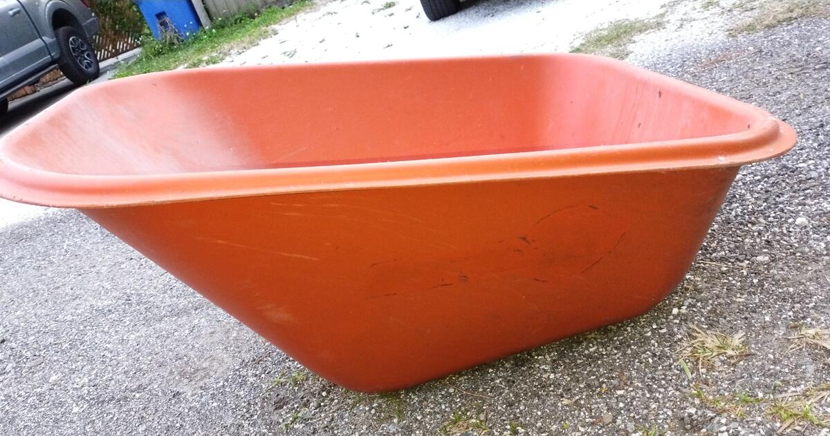 Still Available..Alley Alert..Free Wheelbarrow Tub for Free in St ...