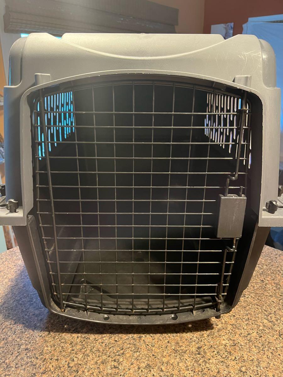 Hard sided dog kennel for $20 in Minneapolis, MN | For Sale & Free ...