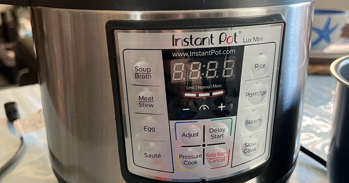 Instant Pot 3 Quart + Ceramic Liner + Extra Sealing Rings for $60 in ...