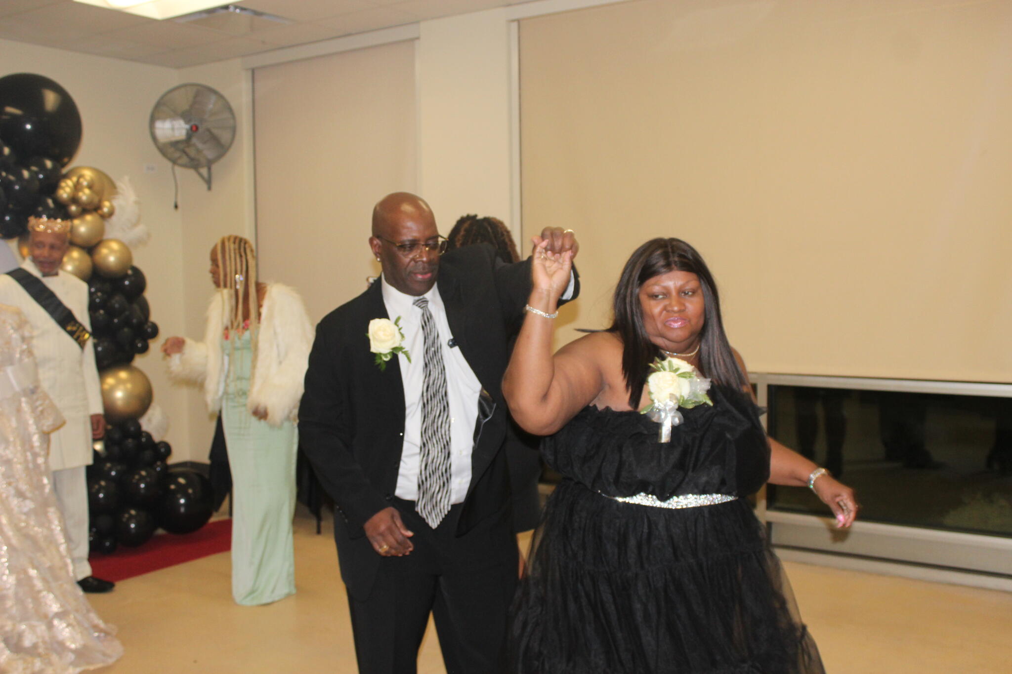 SENIOR PROM RECAP: A Night to Remember: Last Friday, the Matteson ...