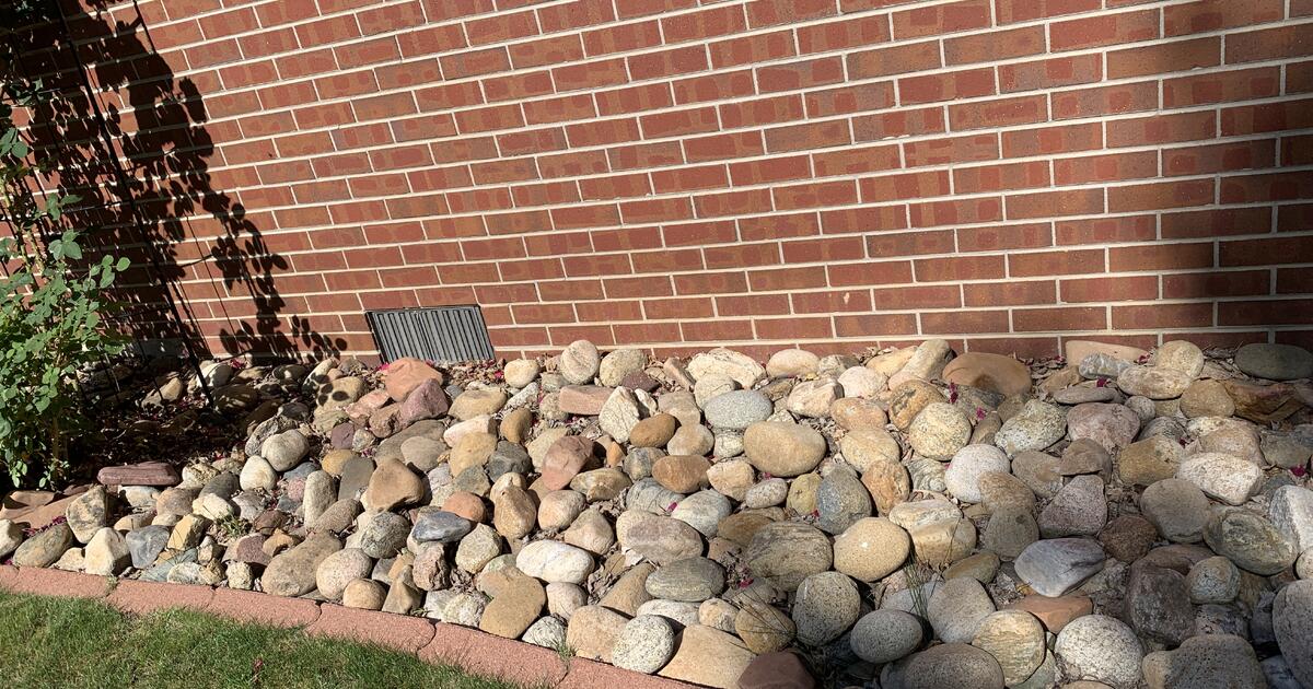 FREE large landscaping river rocks for Free in Broomfield, CO | For ...