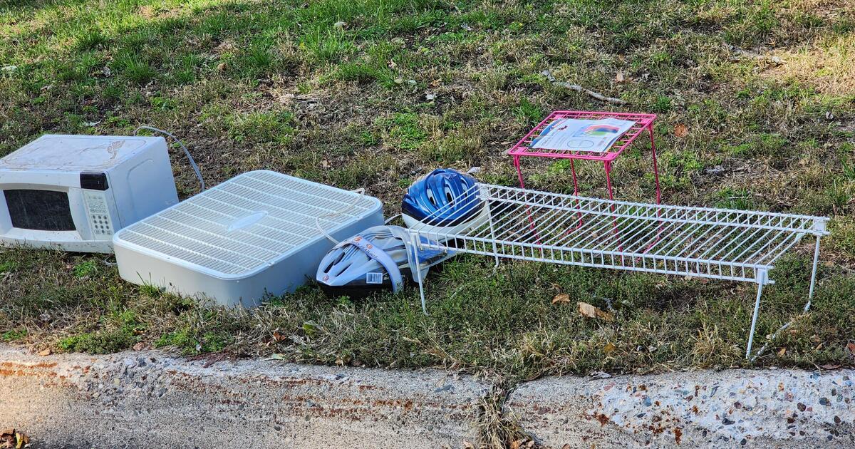 A Few Random Things for Free in St. Louis Park, MN | For Sale & Free ...