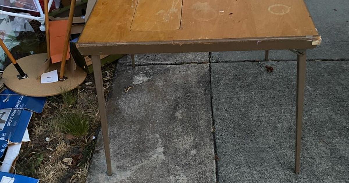 Free Collapsable tables for Free in Sunnyvale, CA | Finds — Nextdoor