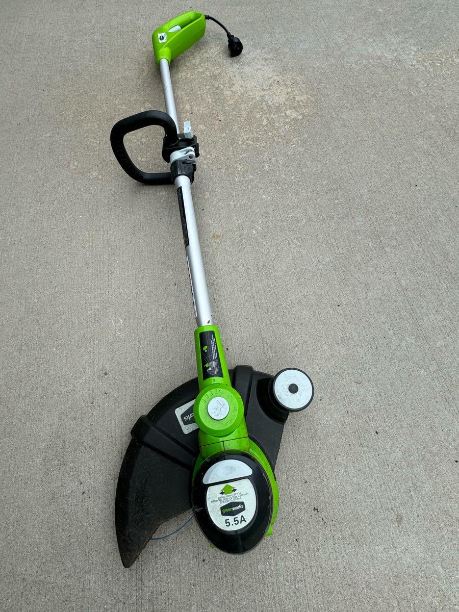 Weed Whacker with spools of string for $25 in Champaign, IL | For Sale ...