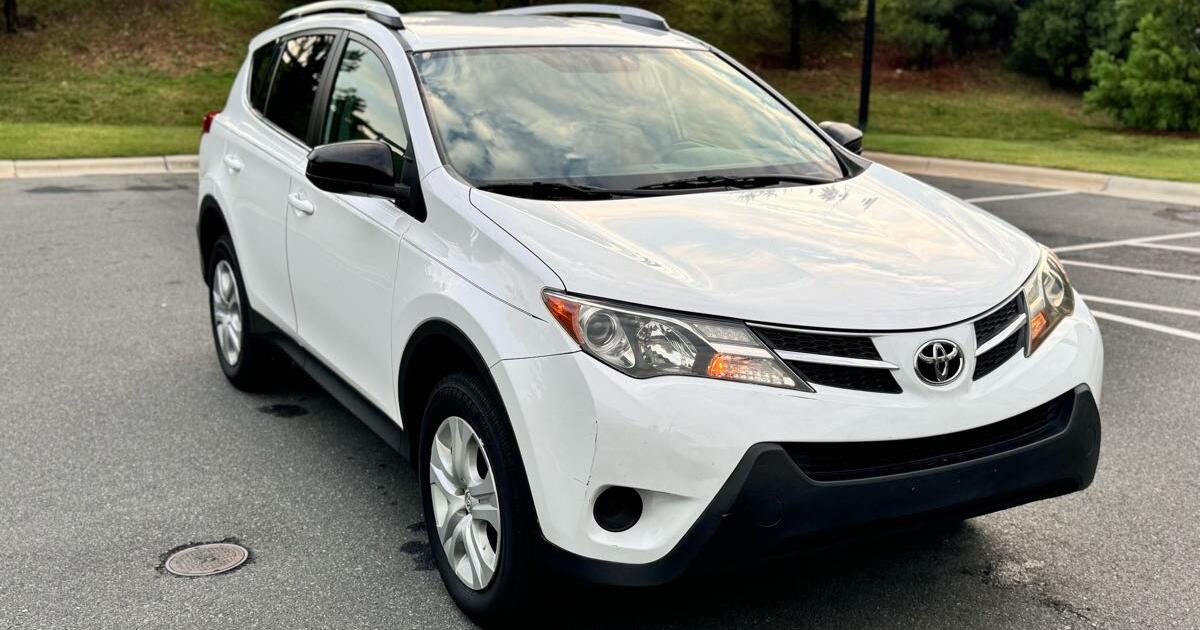 2015 TOYOTA RAV 4 AWD CLEAN TITLE 120K for $15390 in Charlotte, NC ...