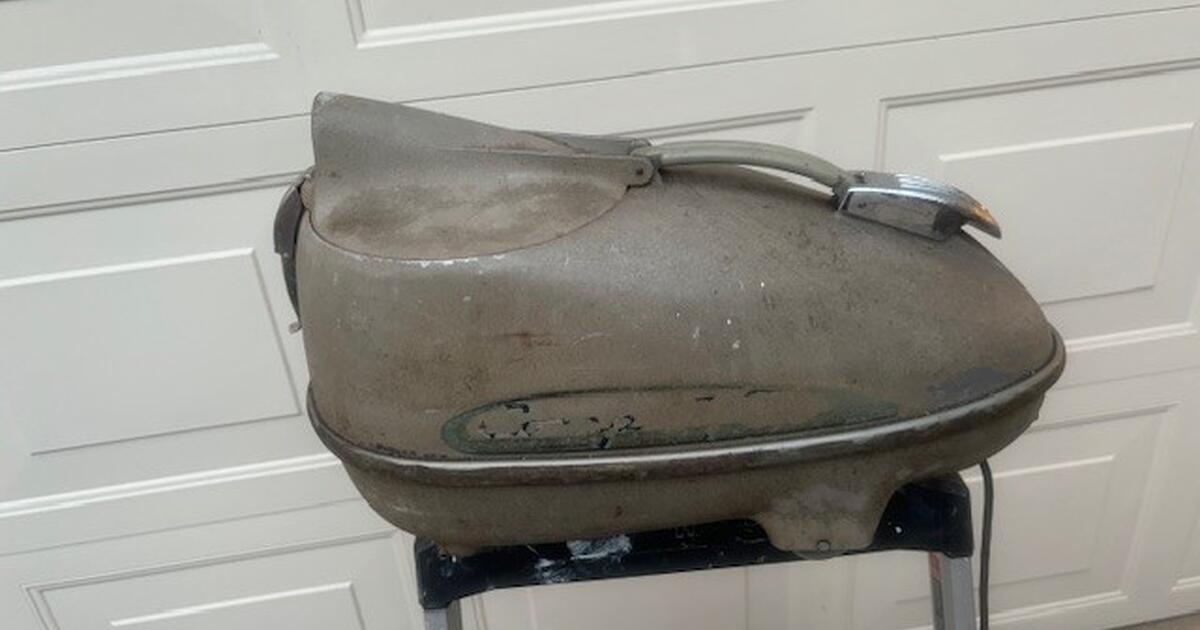 Vintage Interstate Compact Vacuum Cleaner for Free in Huntington Woods ...