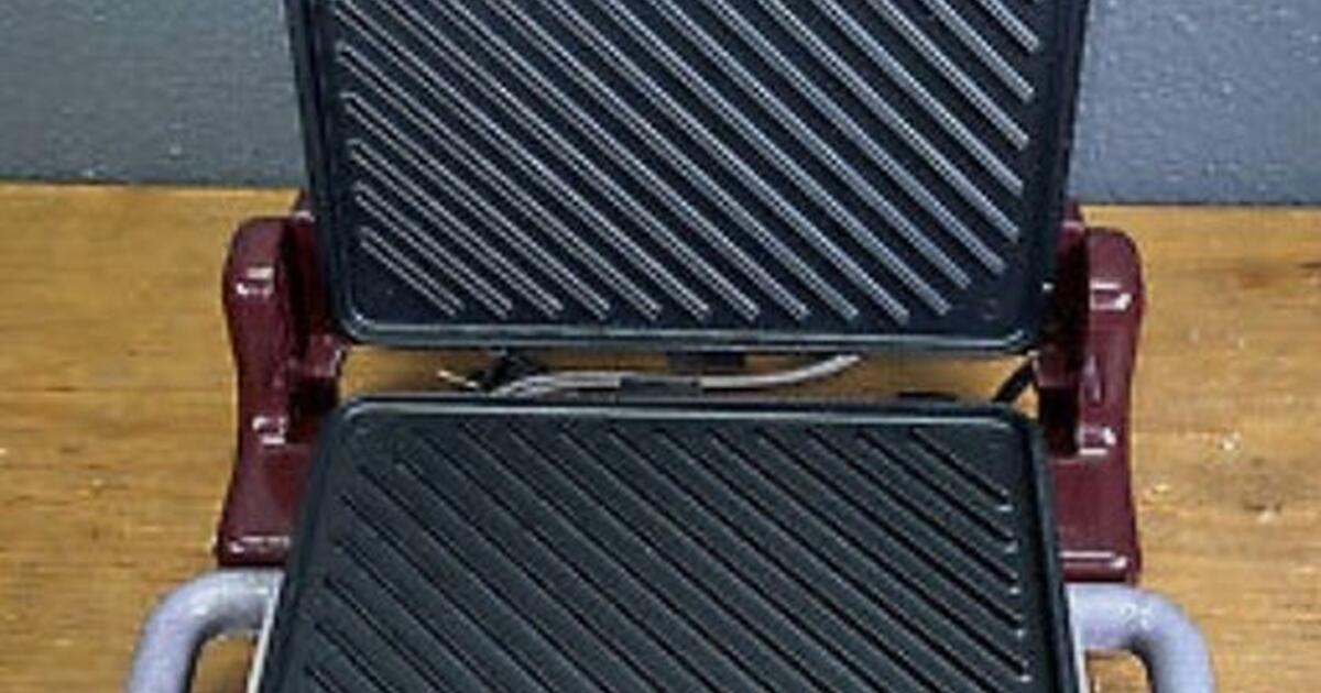 Speed Grill & Electric Griddle, by toastmaster for $35 in Riverside, CA ...