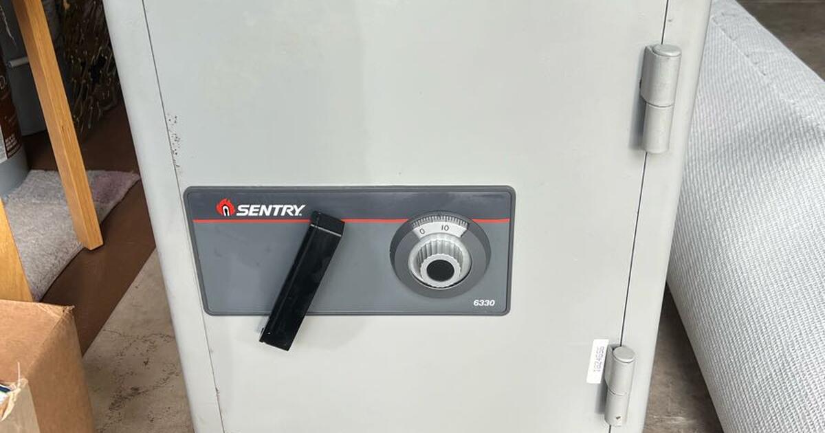 Sentry Model 6330 Safe for $25 in Tampa, FL | For Sale & Free — Nextdoor