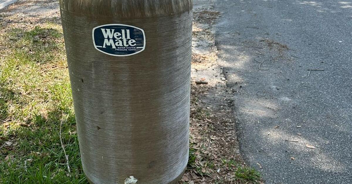 Well mate for Free in Longwood, FL | For Sale & Free — Nextdoor