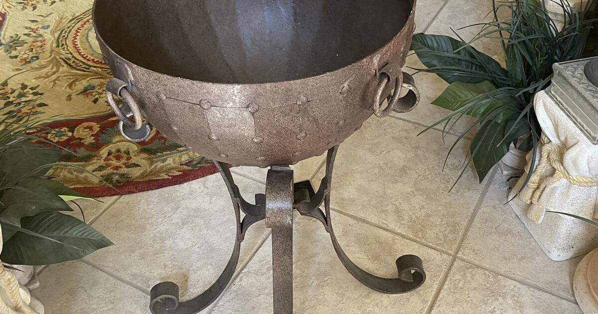 Beautiful Antique bronze metal large bowl stand drinks holder for $50 ...
