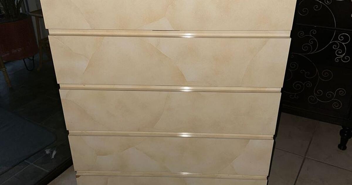 Cream Formica bedroom set for $250 in Deerfield Beach, FL | For Sale ...