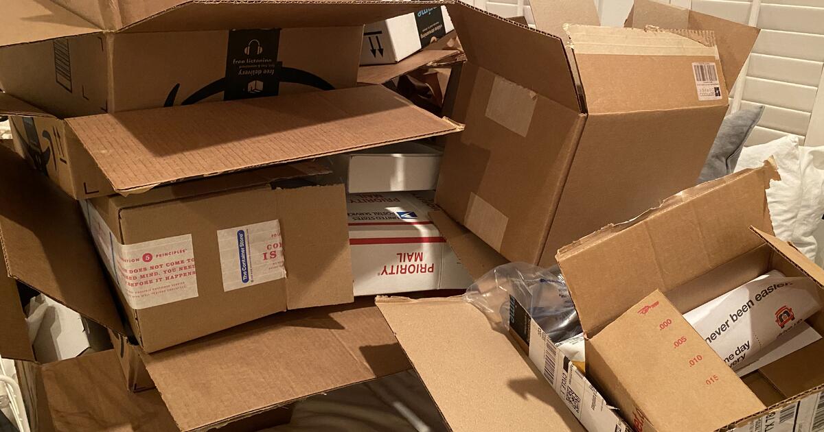 FREE cardboard boxes and soft envelopes! for Free in Austin, TX | For ...