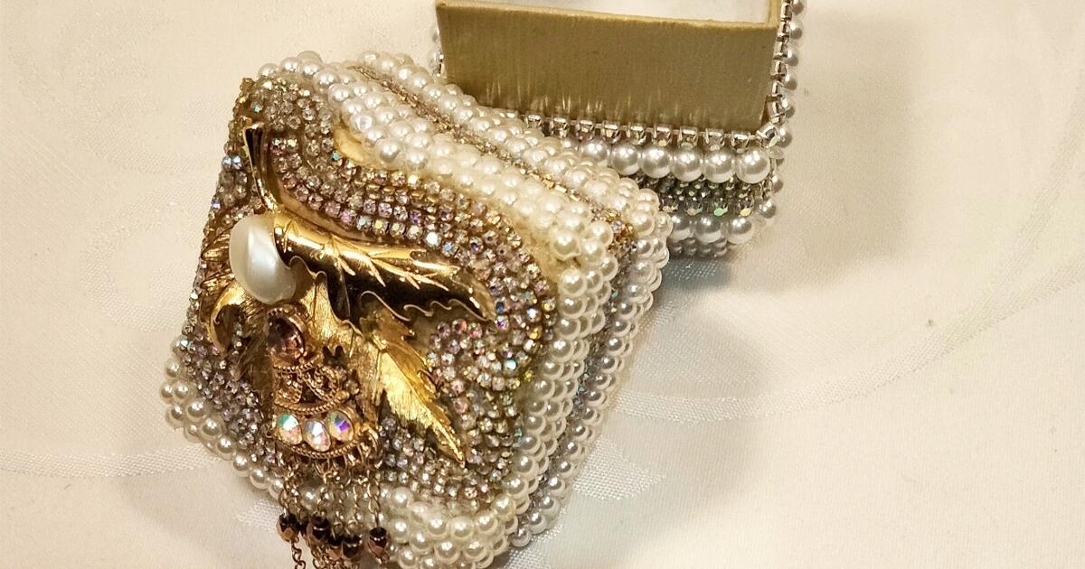 Elegant Bejeweled Trinket Box for $65 in Chesterton, IN | For Sale ...