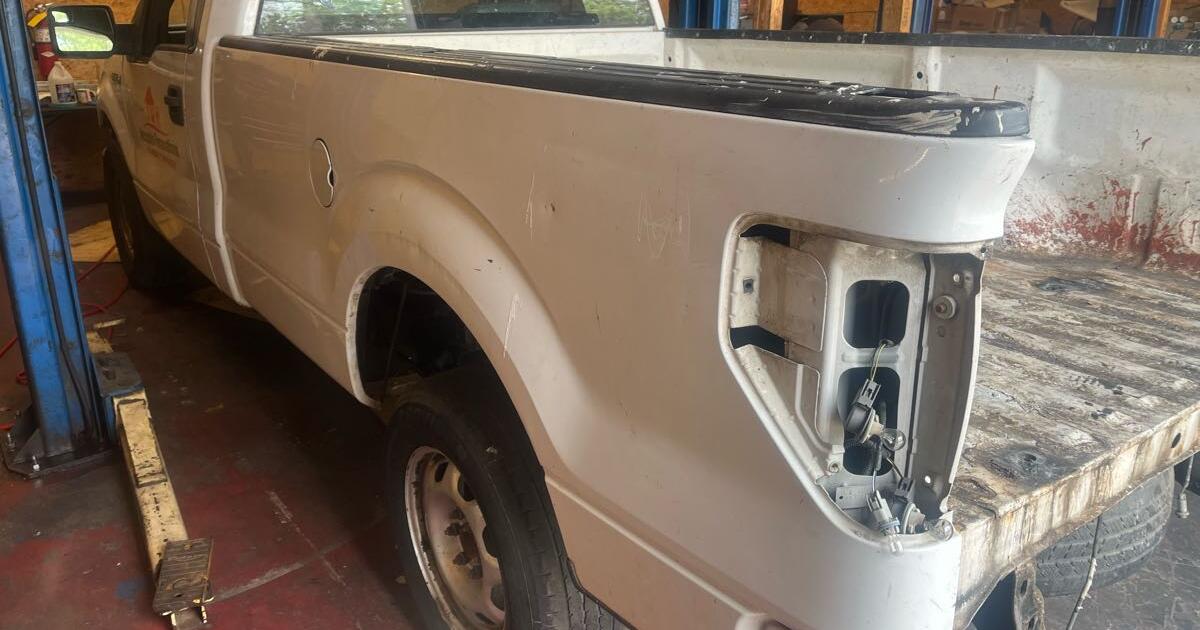 Ford F150 8 Foot Truck Bed 2009-2014 for $600 in Cumming, GA | For Sale ...