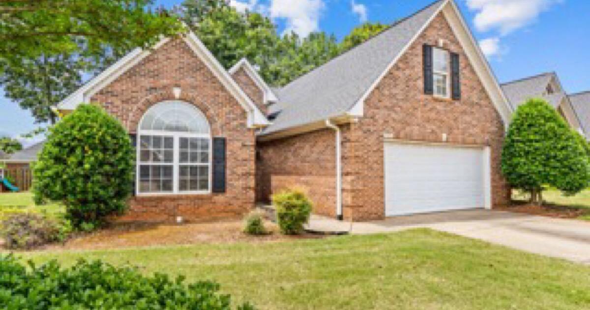 Beautiful Brick House for $2000 in Spartanburg, SC | For Sale & Free ...