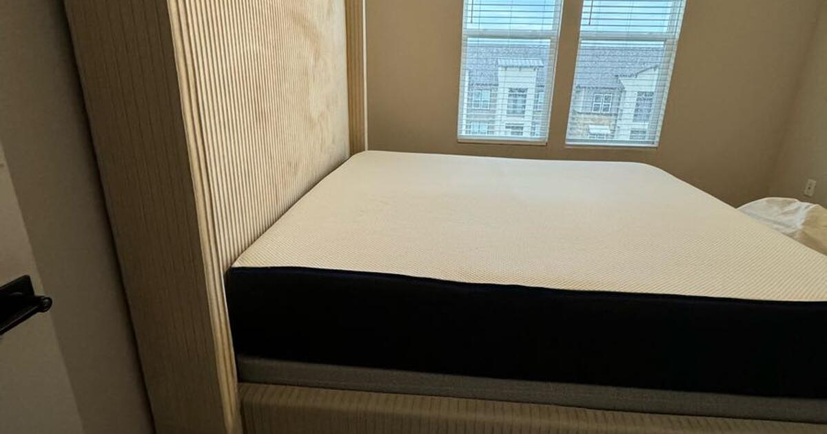 Home Starter Kit, Bed set, Tv set, Desk chair, Chaise & more for $3000 ...