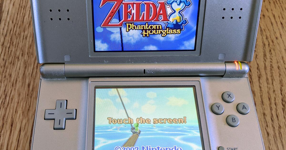 Discontinued Nintendo DS Gold Limited Ed for $120 in New York, NY | For ...