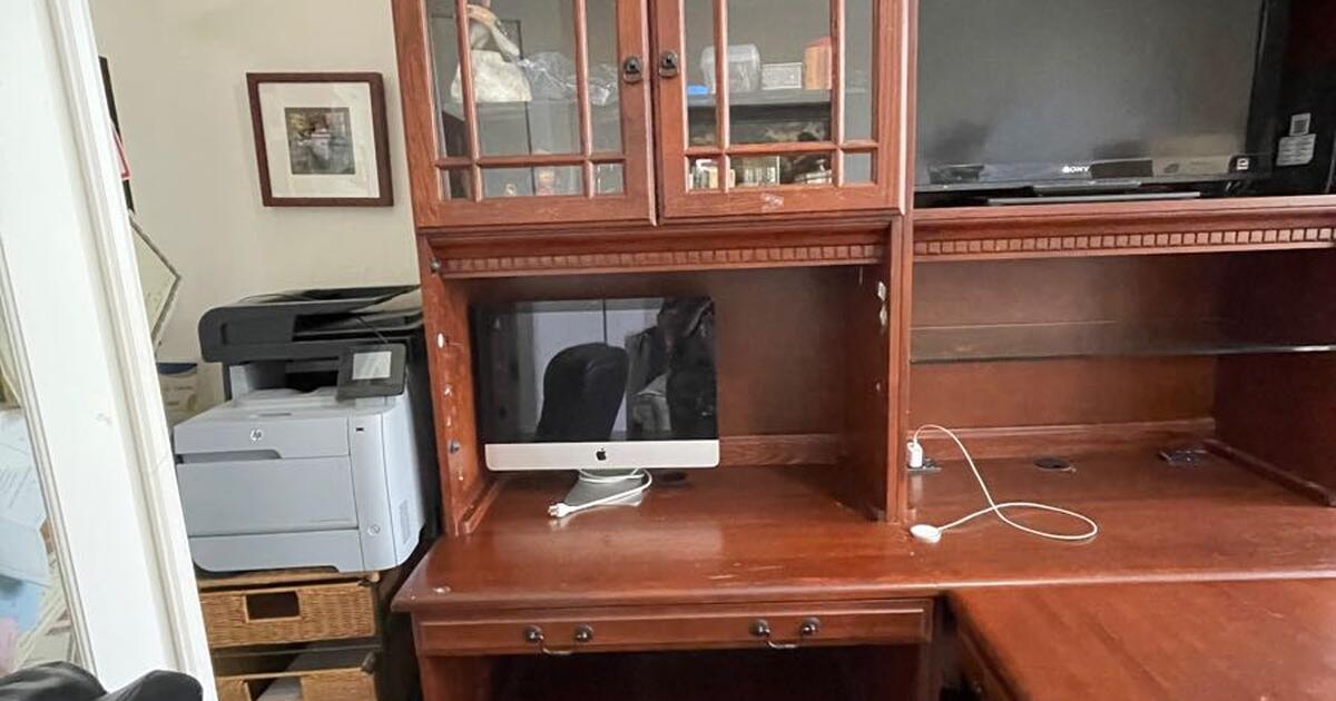 Wooden Partners Office Desk with Hutch for Free in Fort Myers, FL | For ...