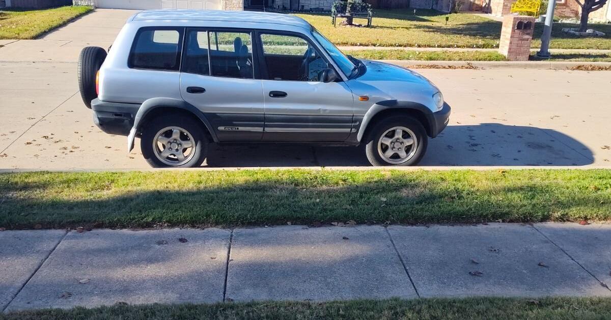 97 Toyota Rav4 For Sale $1800 Obo for $1800 in Fort Worth, TX | For ...