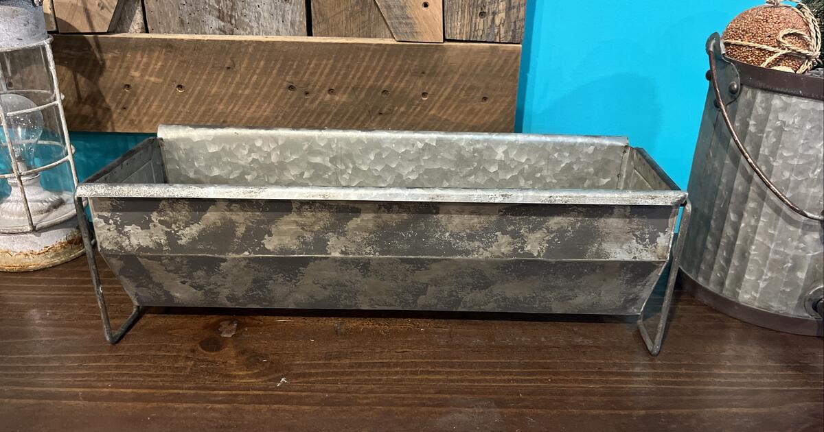 New farmhouse, galvanized holding tray/trough for $10 in Liberty ...