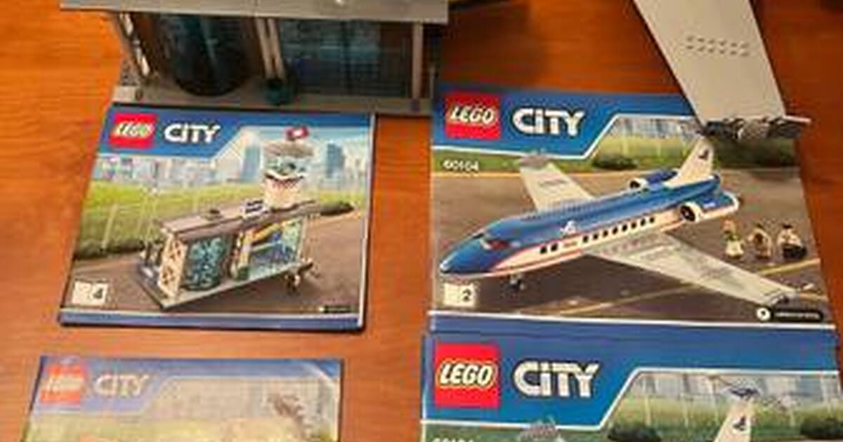 Lego City 60102 Airport VIP Service 100% Complete with Box and ...