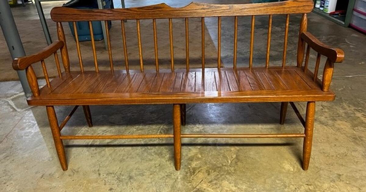 5 foot wooden bench with cushions for $90 in Magnolia, TX | For Sale ...