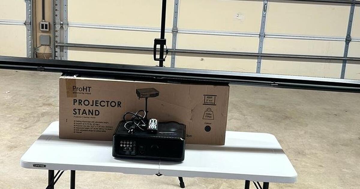 Almost New ProHT Projector, 80 Inch Screen, And Projector Stand ...