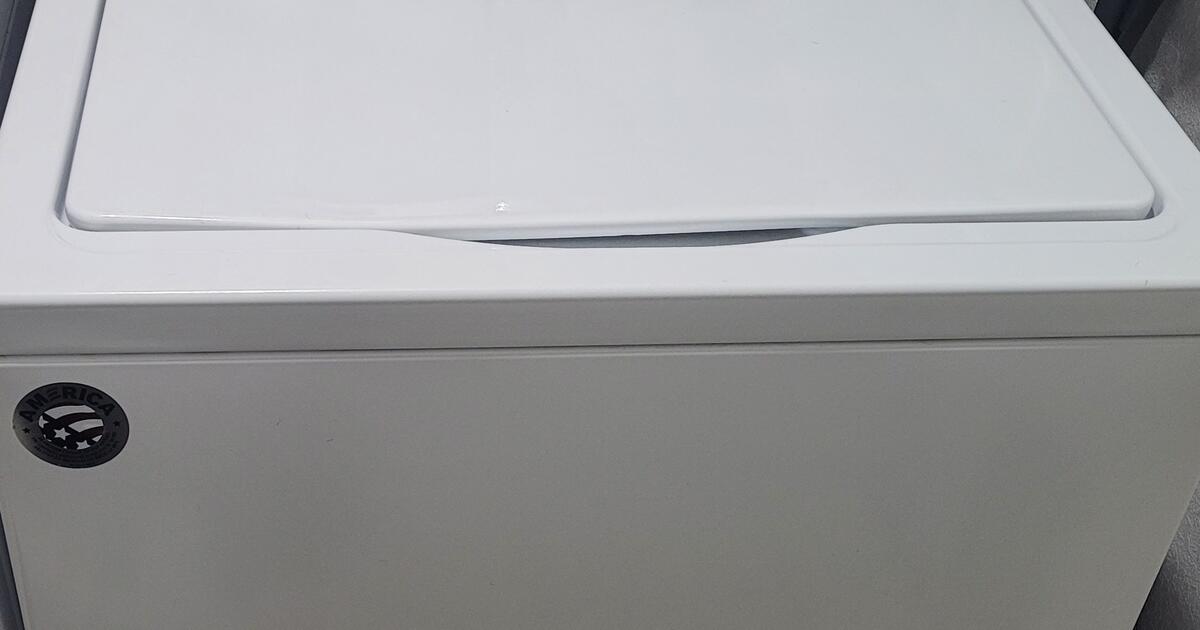 Whirlpool Washing Machine 4.3cu - Excellent Working Condition for $200 ...