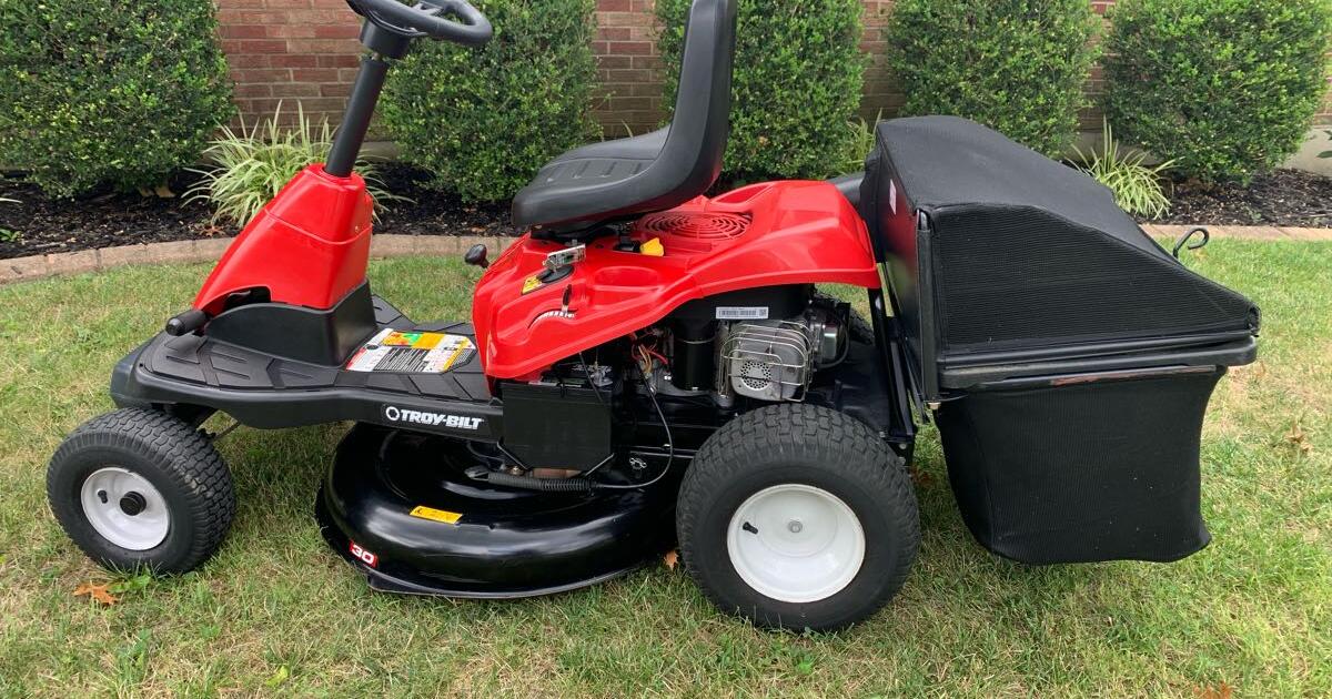 2018 Troy-Bilt 30” Riding Mower for $600 in Cincinnati, OH | For Sale ...