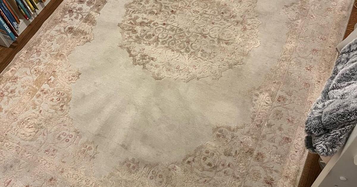 Free baby pink/cream rug for Free in Lakewood, CO | For Sale & Free ...