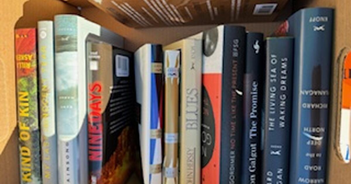 FREE BOOKS! One day only, Ficton Hardback books come get them! for Free ...