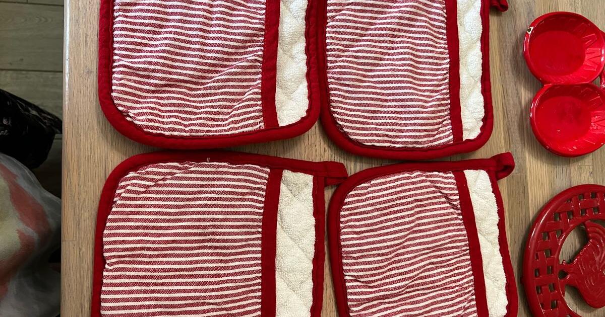 Cooks 4 Red Chambray Stripe Pot Holder Potholders - Buy 1 or All 4 for ...