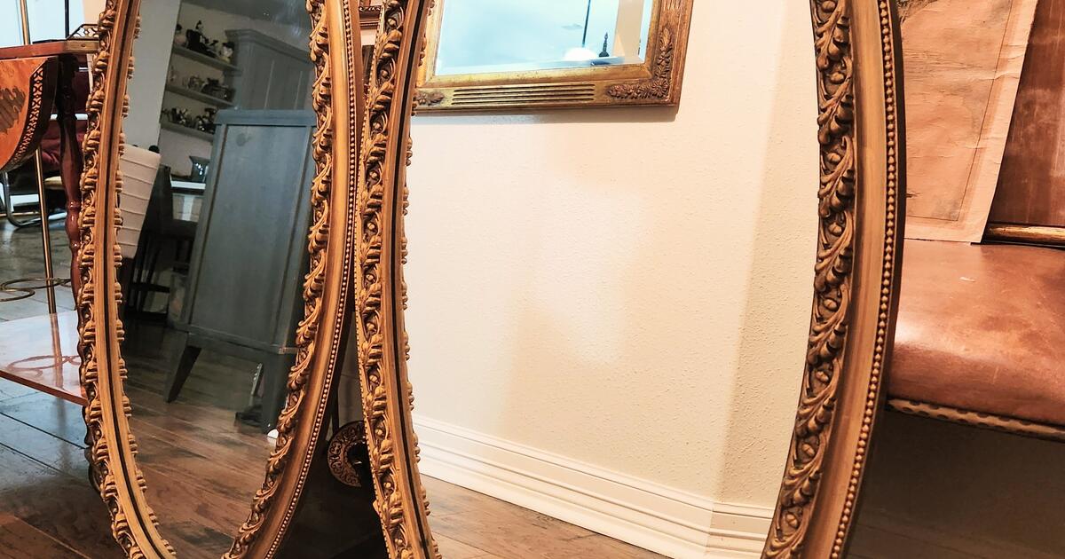 Pair Of Vintage Large Gold Oval Mirrors / Vanity Mirrors/ Holly Regency ...